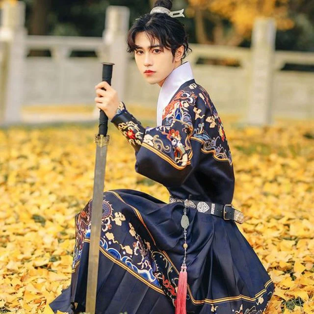 Best 5 Classic Male Hanfu Clothing - Newhanfu