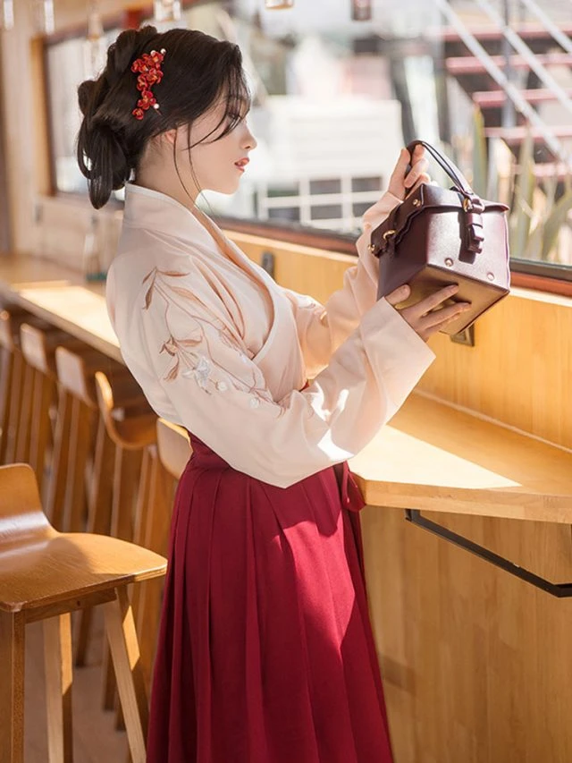 Red Rose Women's Modern Hanfu Ruqun - Newhanfu 2025