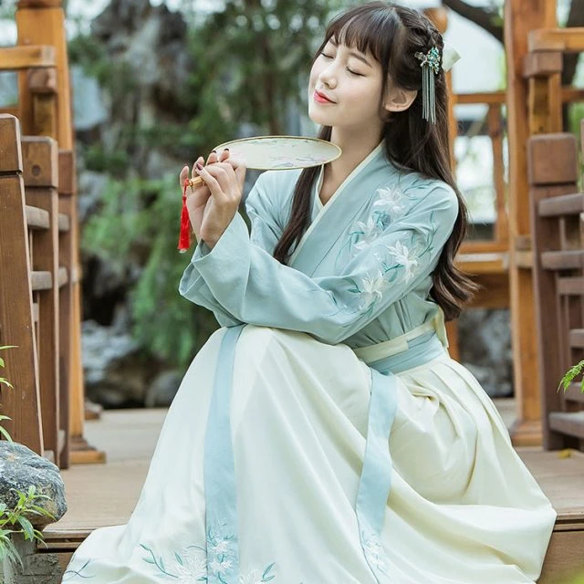 Rainy Lily Women's Green Hanfu Ruqun - Newhanfu 2025