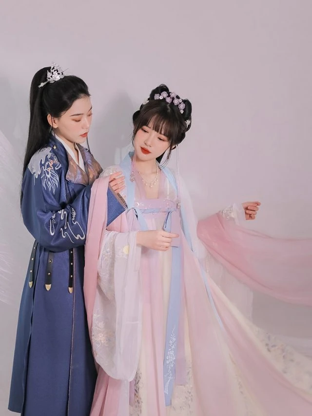 Navy Dragon Elegant Women's Hanfu Robe - Newhanfu 2026