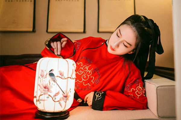 Royal Heroine Red Yuanling Pao Hanfu Robe - Newhanfu 2025