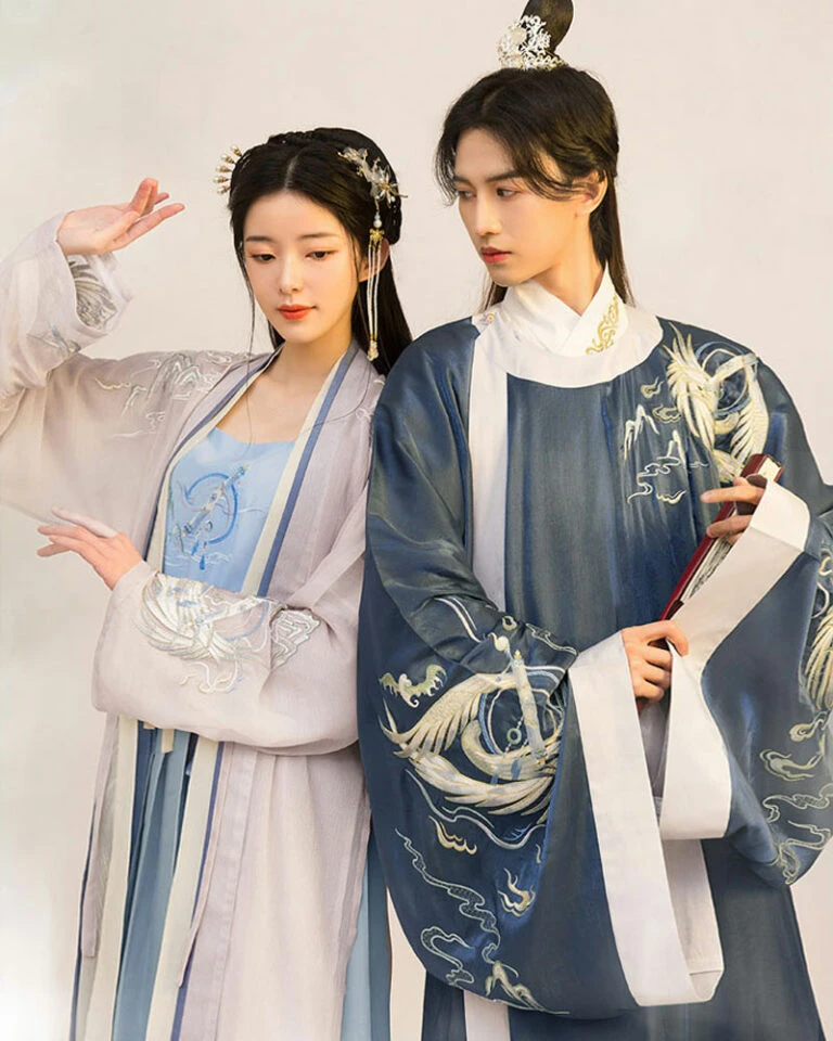 Young Bookman Navy Blue Male Hanfu Robe - Newhanfu