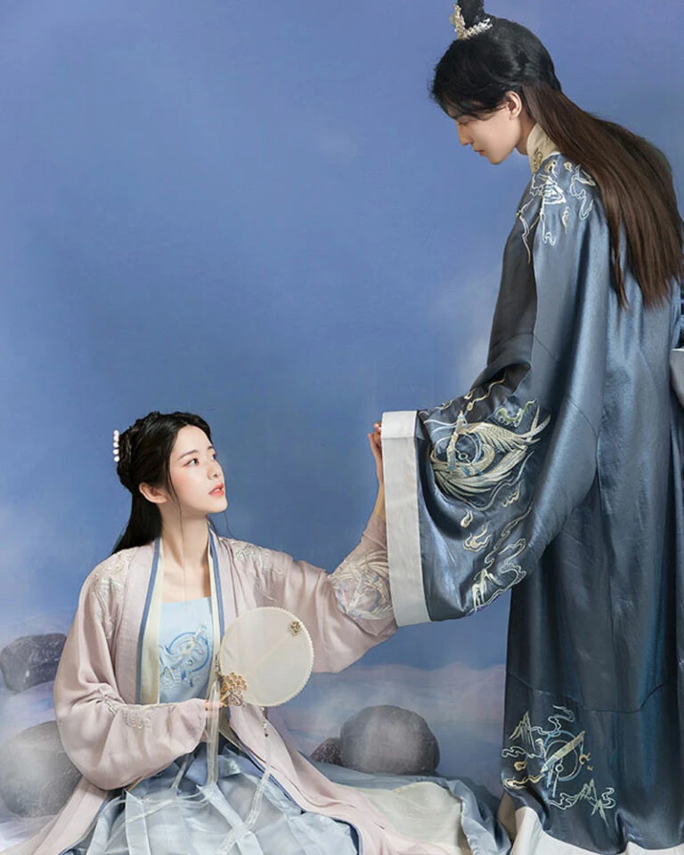 Young Bookman Navy Blue Male Hanfu Robe - Newhanfu