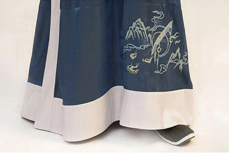 Young Bookman Navy Blue Male Hanfu Robe - Newhanfu
