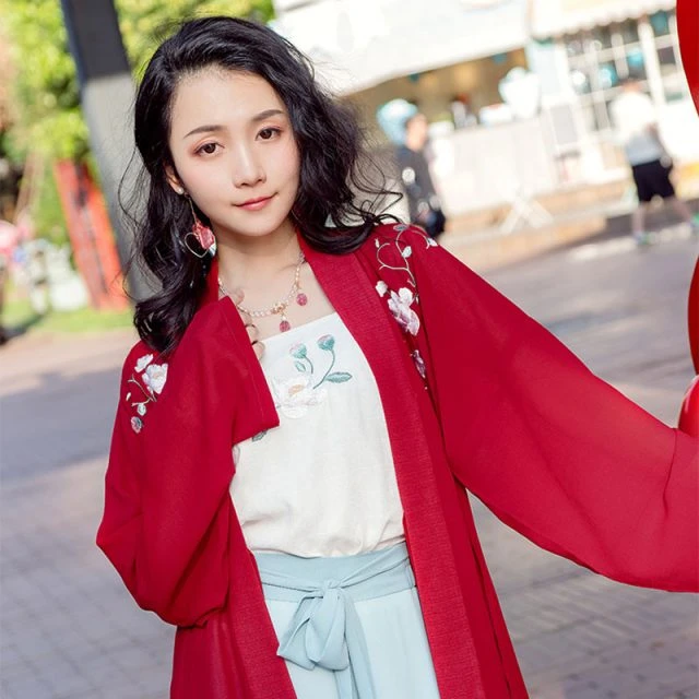 5 Best Red Hanfu Dresses - Newhanfu
