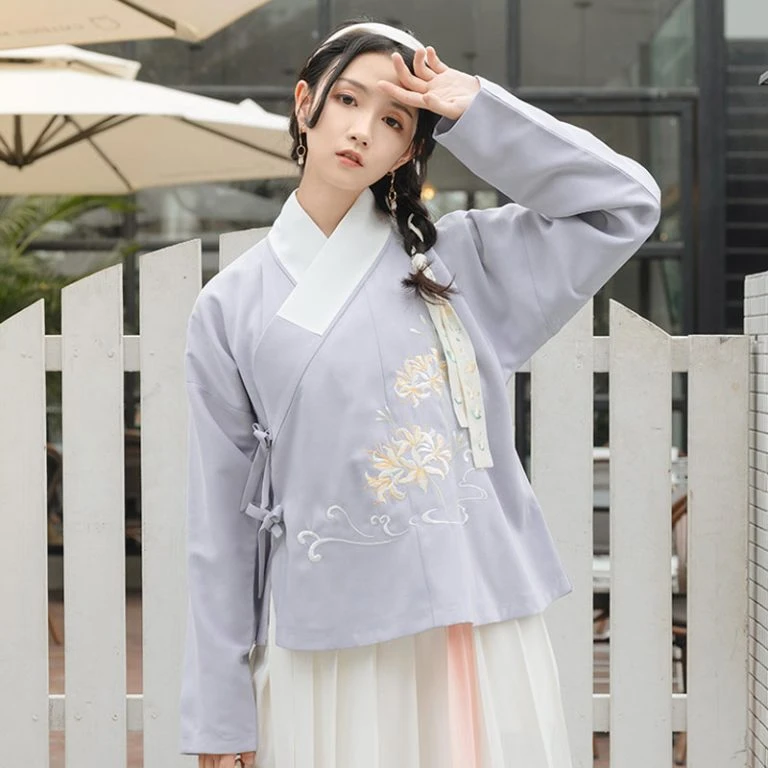 Top 30 Classic Aoqun Hanfu Dress, Ao Coats - Newhanfu 2024