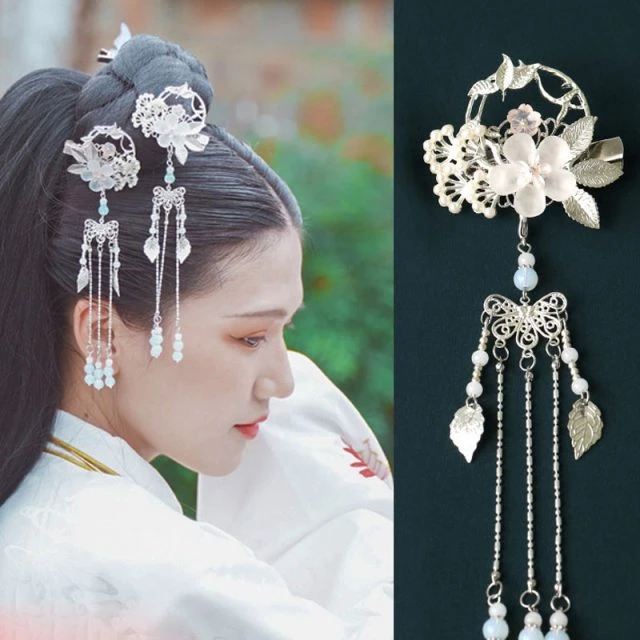 Flower Lovers Cute Silver Hanfu Hairclip - Newhanfu 2025