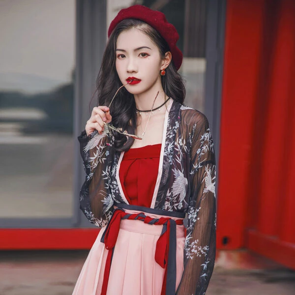 Crane Flats Floral Embroidery Hanfu Shoes - Newhanfu 2023