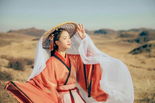 Music Girl Traditional Orange Hanfu Dress - Newhanfu 2024