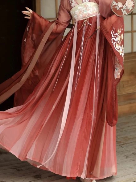 Ladies Qixiong Shanqun North and South Dynasty Hanfu Style Embroidered ...