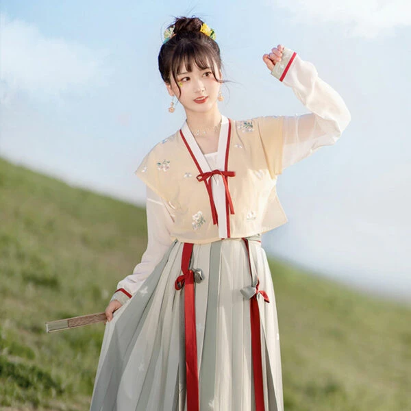 10 Best Hanfu Fabric & Material You Should Know - Newhanfu 2025