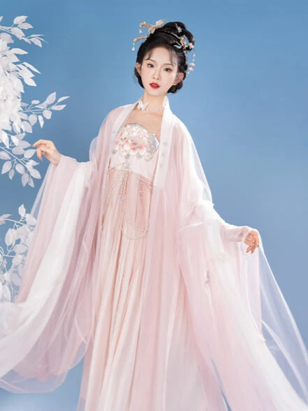 Latest 5 Pink Hanfu to Blow Your Minds Away - Newhanfu