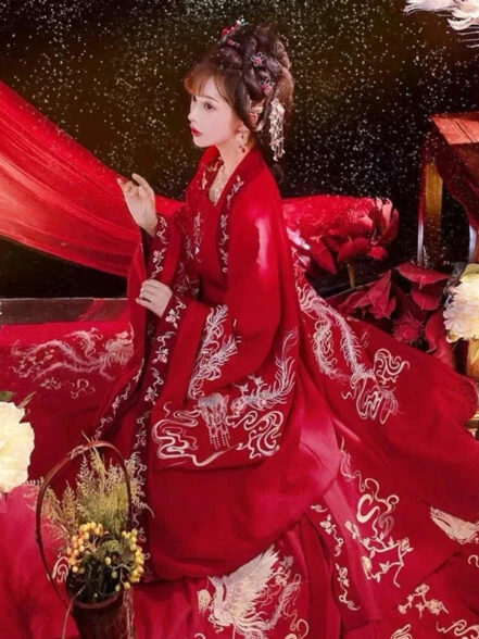 6 Wedding Hanfu Dresses You Will Fall In Love - 2025