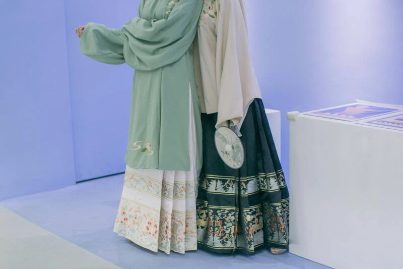 Mamianqun Hanfu Horse Face Skirt for Women - Newhanfu