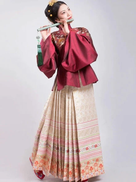 The Hanfu Horse Face Skirt and How to Wear - Newhanfu