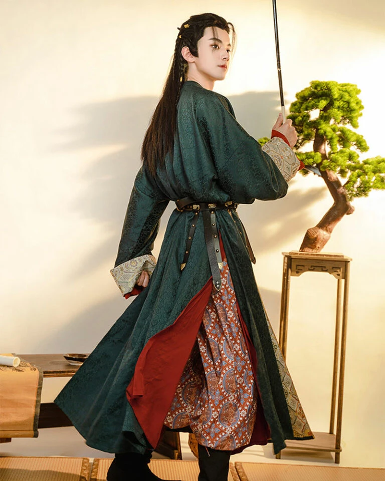 Teen Boy Colorful Hanfu Outfit for Young Men - Newhanfu