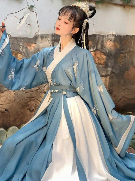 5 Retro Women's Blue Hanfu for Work and Play - Newhanfu