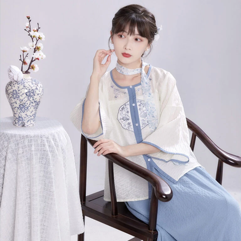 Ming Dynasty Modified Soft Blue Silk Hanfu for Summer - Newhanfu