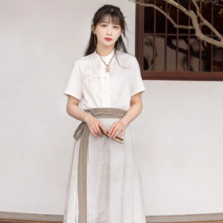 Modern Mamian Dress Summer Modified Beige Hanfu for Women - Newhanfu