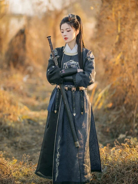 Spring Tang Dynasty Round Collar Robe for Wuxia Style - Newhanfu