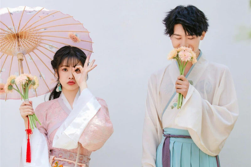 Exploring Gender Representation in Hanfu History - Newhanfu