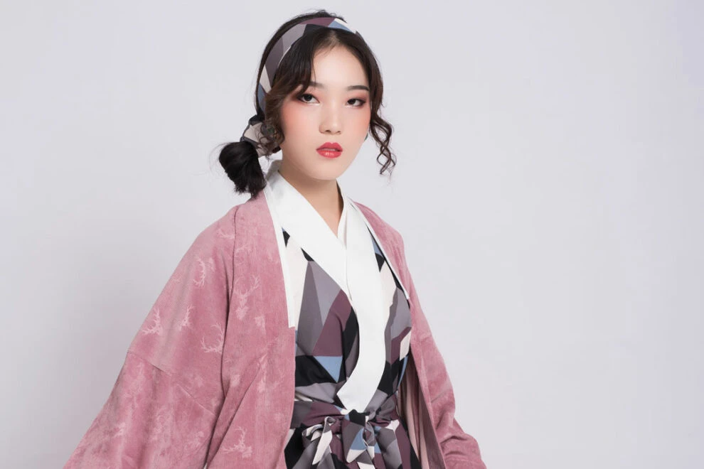 How to Wear Hanfu Dress Respectfully? - Newhanfu