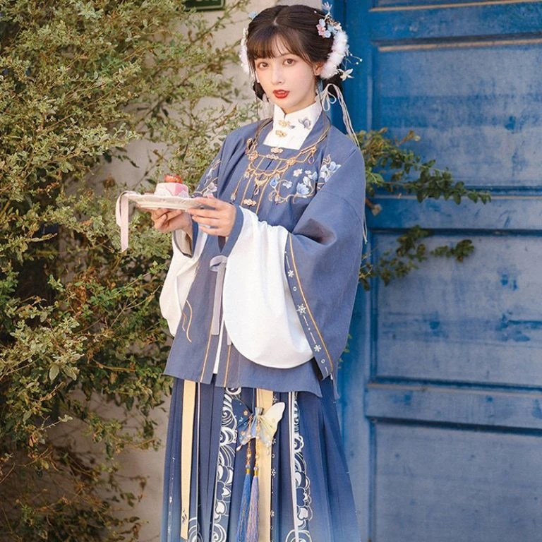Winter Women Ming Dynasty Qiyao Hanfu Vintage Fairy Set - Newhanfu