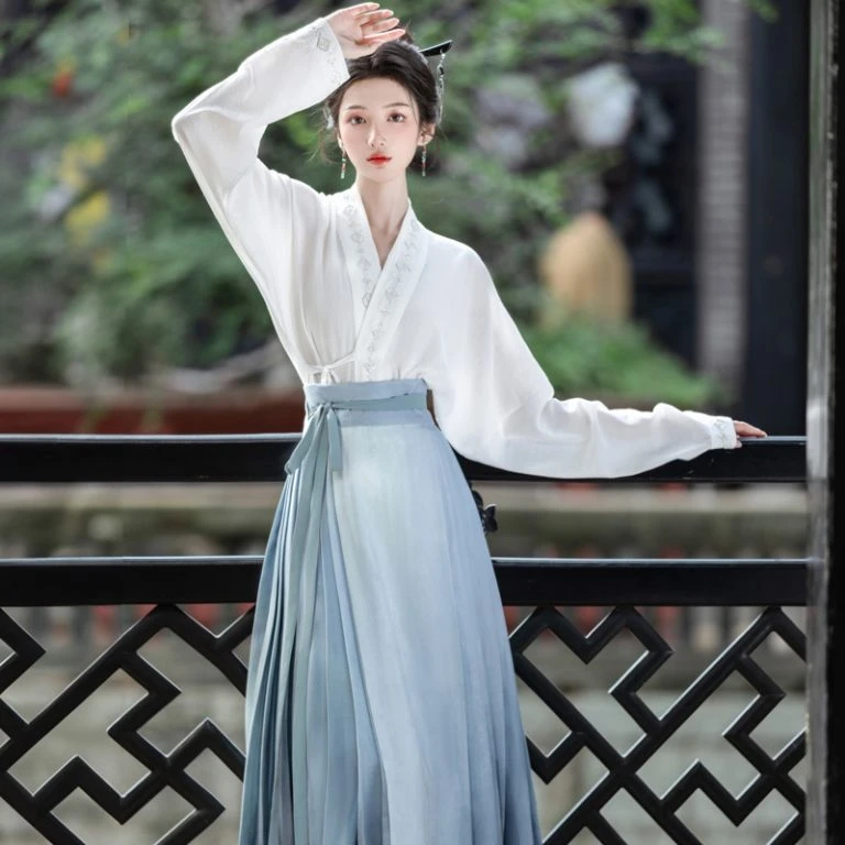 Blue Hanfu Navy Chinese Dress for Daily Wear - Newhanfu