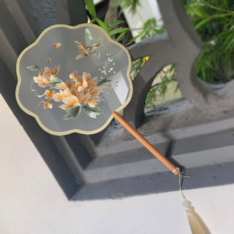 Peony Tuanshan Vintage Embroidery Fan Hanfu Accessories - Newhanfu